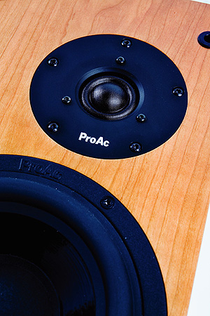 ProAc RESPONCE D18 €. 2.015,00 Per ordine e sconto TELEFONA / E-MAIL